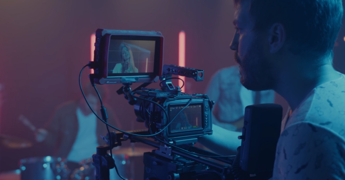 How to Become a Cameraman - 2025 Complete Guide