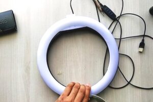 How to Fix a Ring Light That Won’t Turn On - DIY Solutions - Midland ...