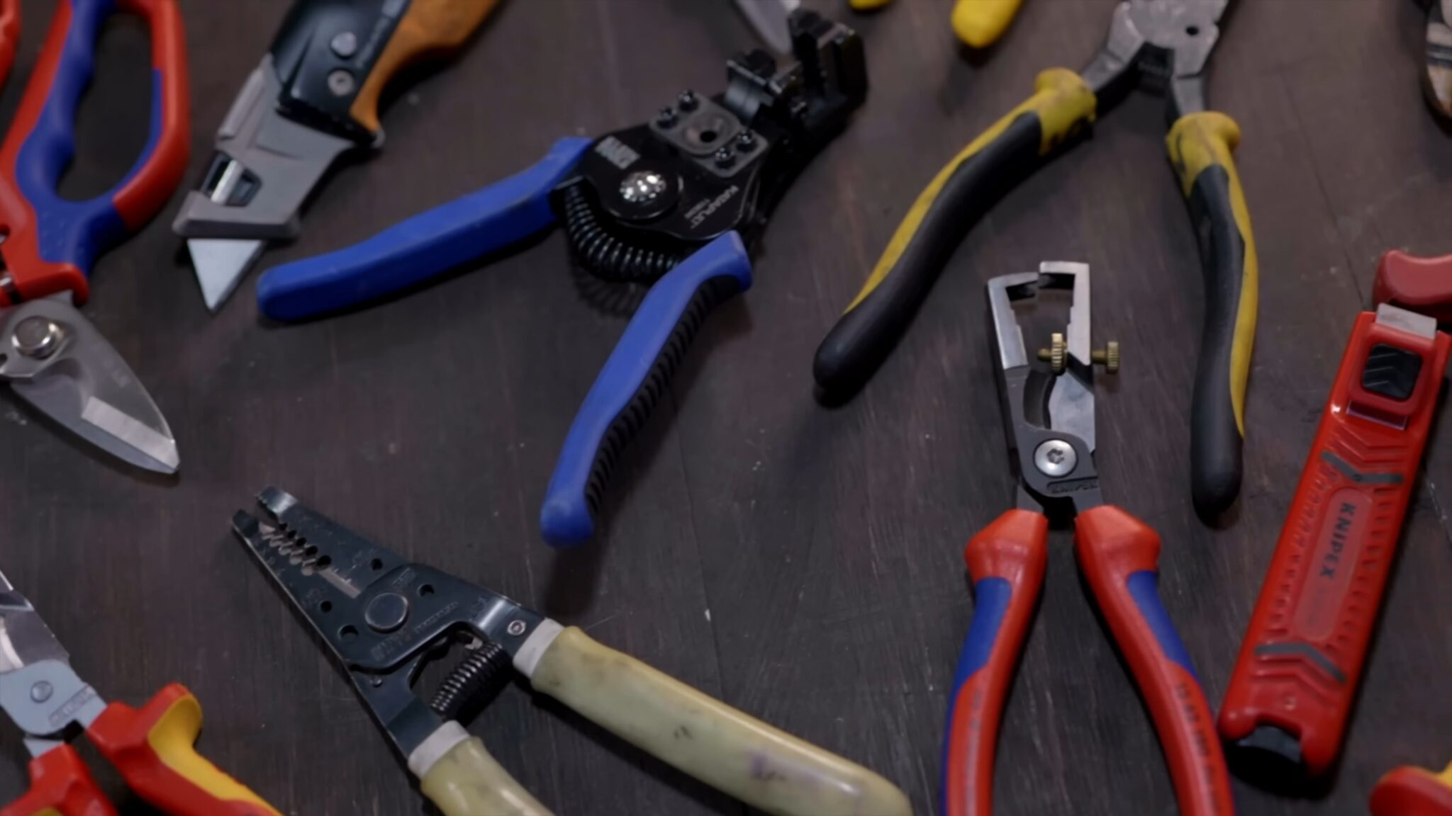 How To Make Low Voltage Wire Connections - Tips and Tricks - Midland ...